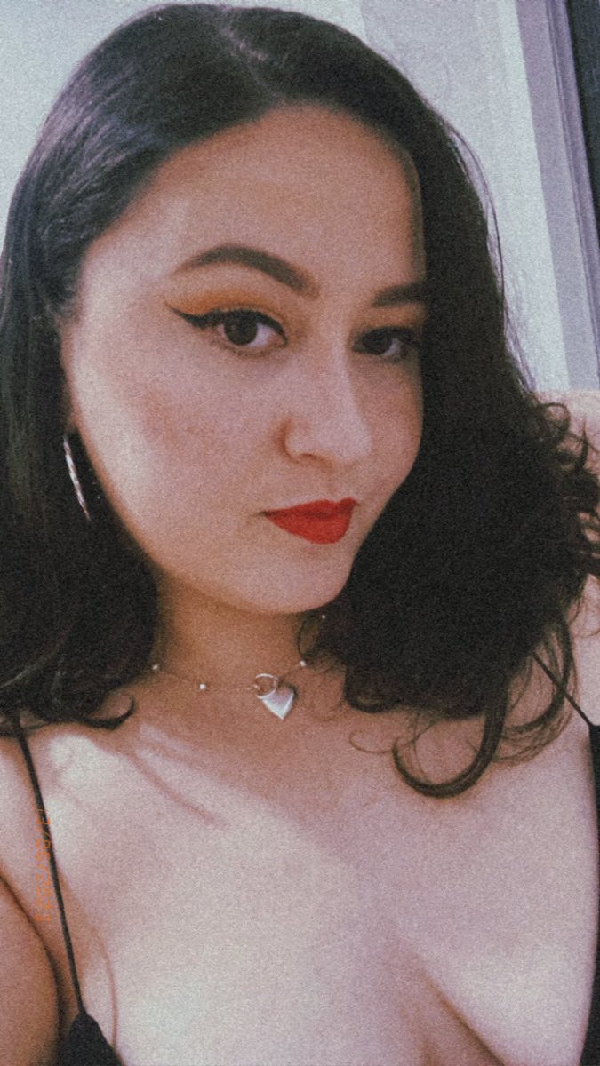 Anaikito on Twitter: "escorpião com ascendente em peixes e lua em gêmeos 🤪"