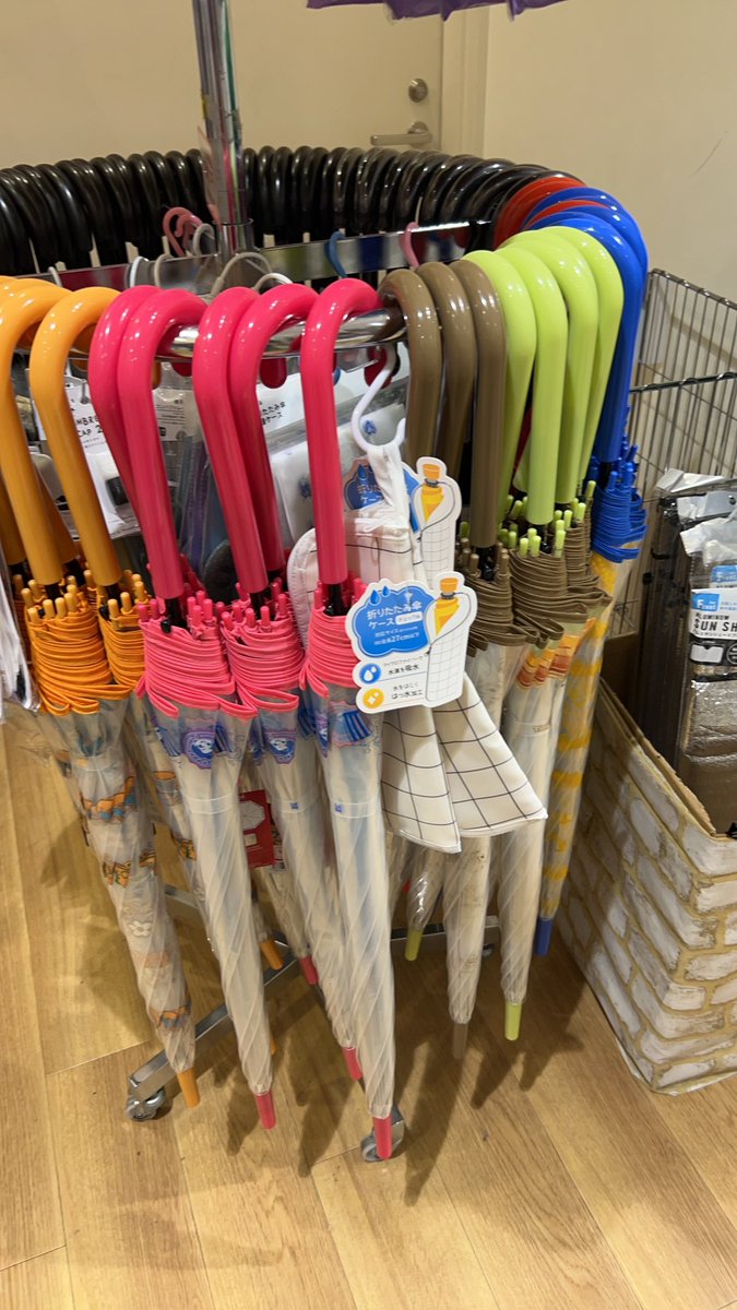 キャンドゥ「TinyTANの傘」が新発売！全6種類！BTSファンにおすすめ！ | Jocee@最新ニュース