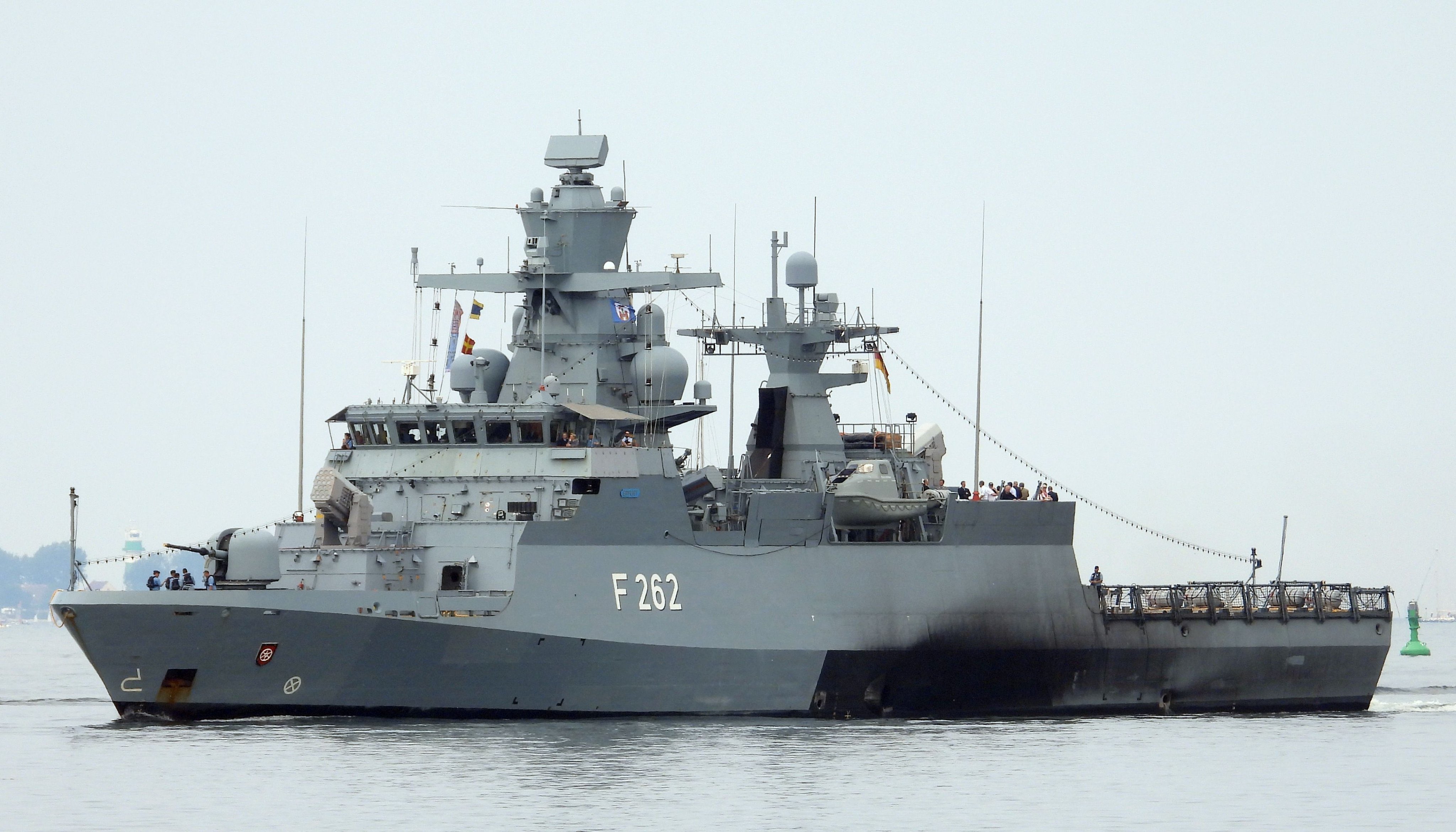 WarshipCam on Twitter: "Royal Netherlands Navy vessels: HNLMS De Ruyter (F804) HNLMS Makkum ...