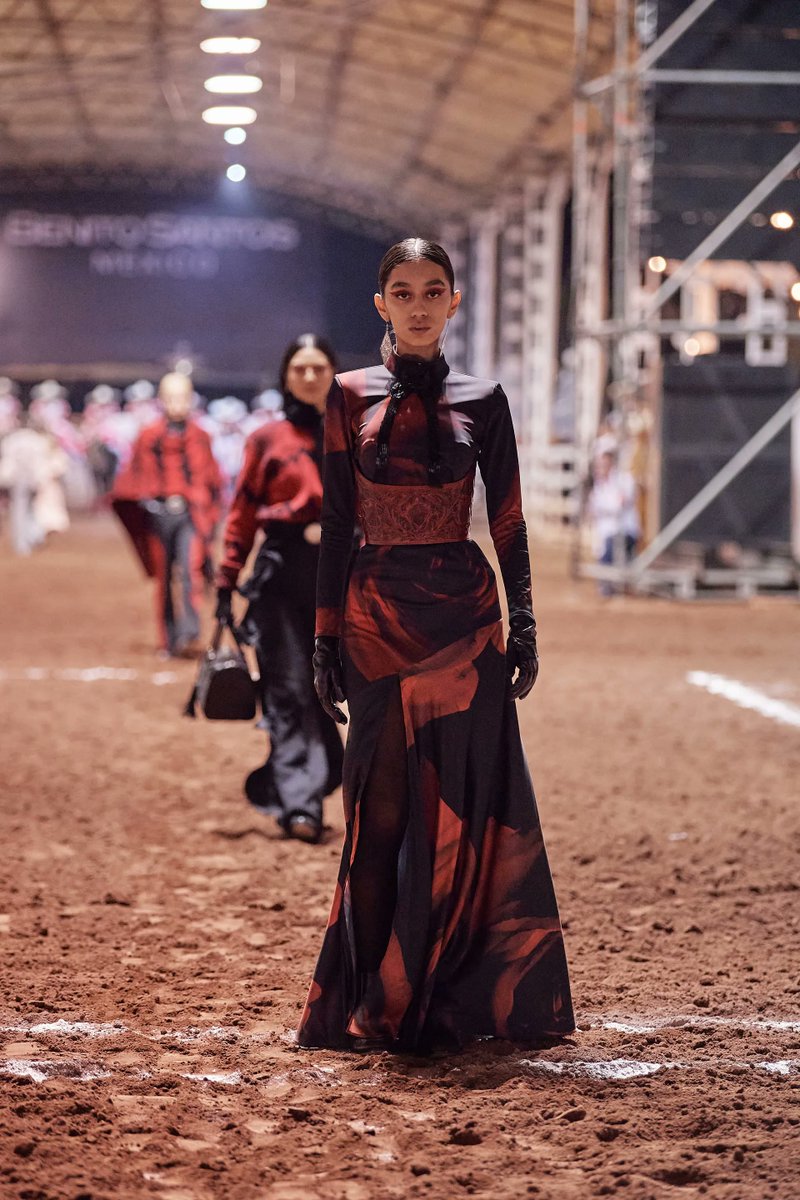 no crying in the club (monaco) on Twitter: "BENITO SANTOS FALL 2023 COLLECTION [3/5]."