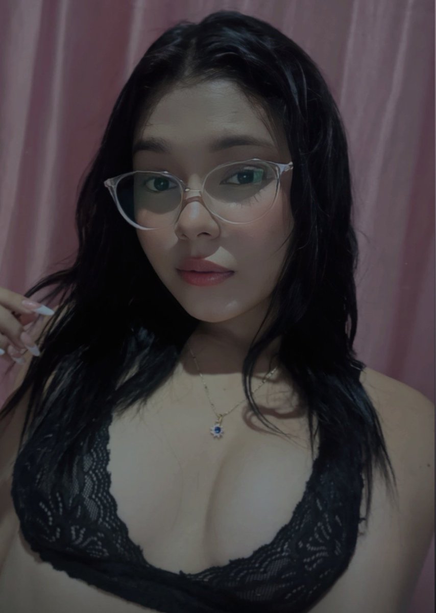 M I C H E L L on Twitter: "Yo ando muy mamasita últimamente"