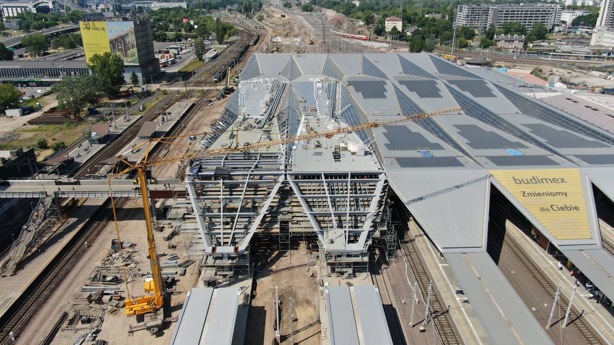 PKP PLK SA on Twitter: "Praca wre na st. #Warszawa Zachodnia. Przy zachowanym ruchu🚄powstają ...