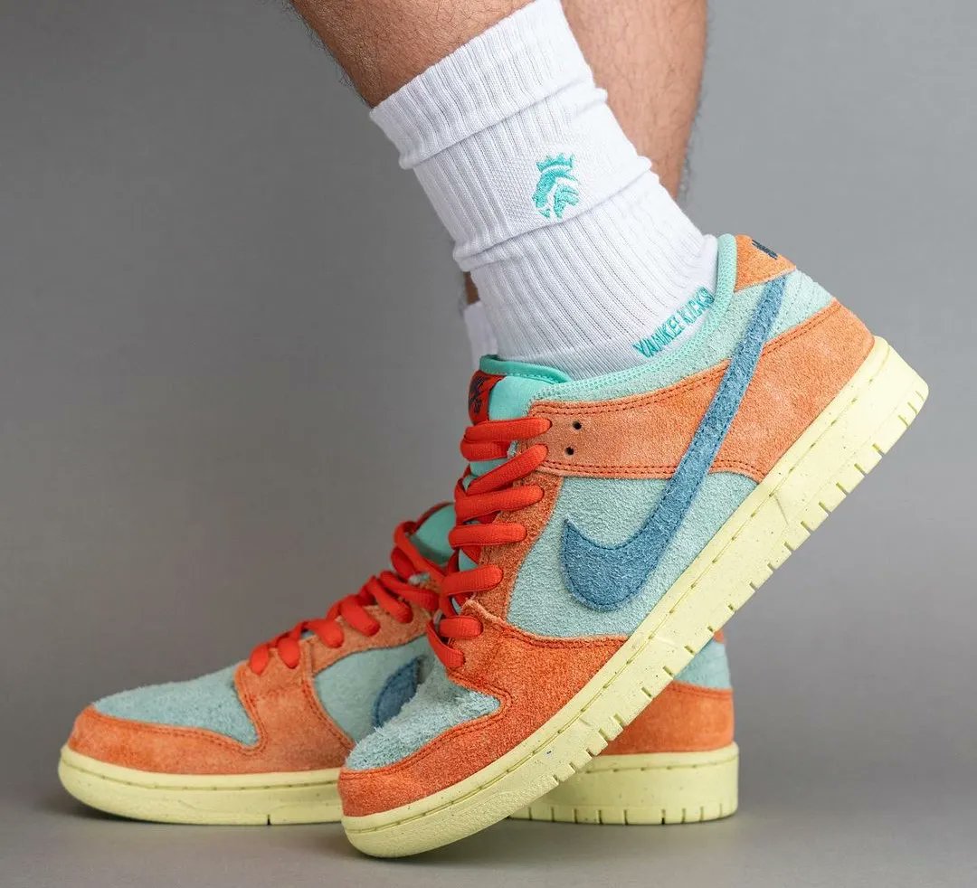 JustFreshKicks on Twitter: "Nike SB Dunk Low PRM "Noise Aqua" Releasing Soon 🌊 https://bit.ly ...