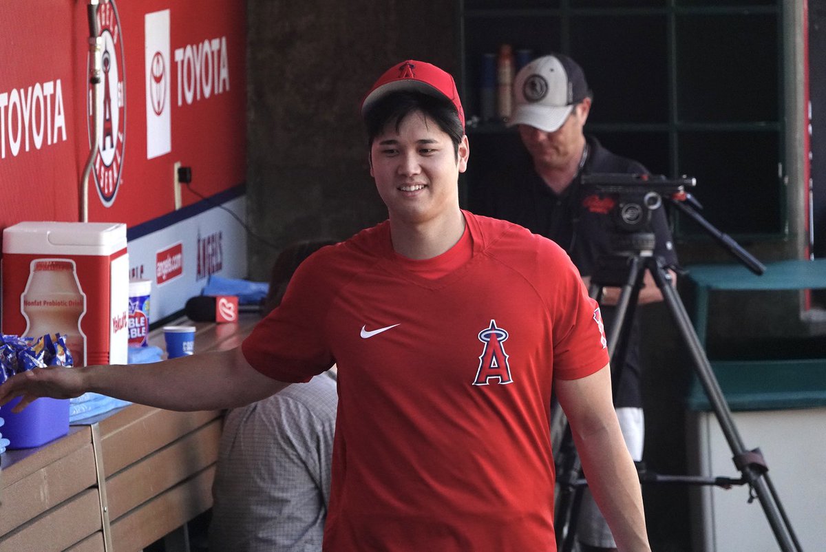 Full Count Mlb取材班 On Twitter エンゼルス 大谷翔平 投手と水原一平通訳⚾️ 髪の毛がスッキリしたような ️ 日本時間22日のドジャース戦で先発登板予定です