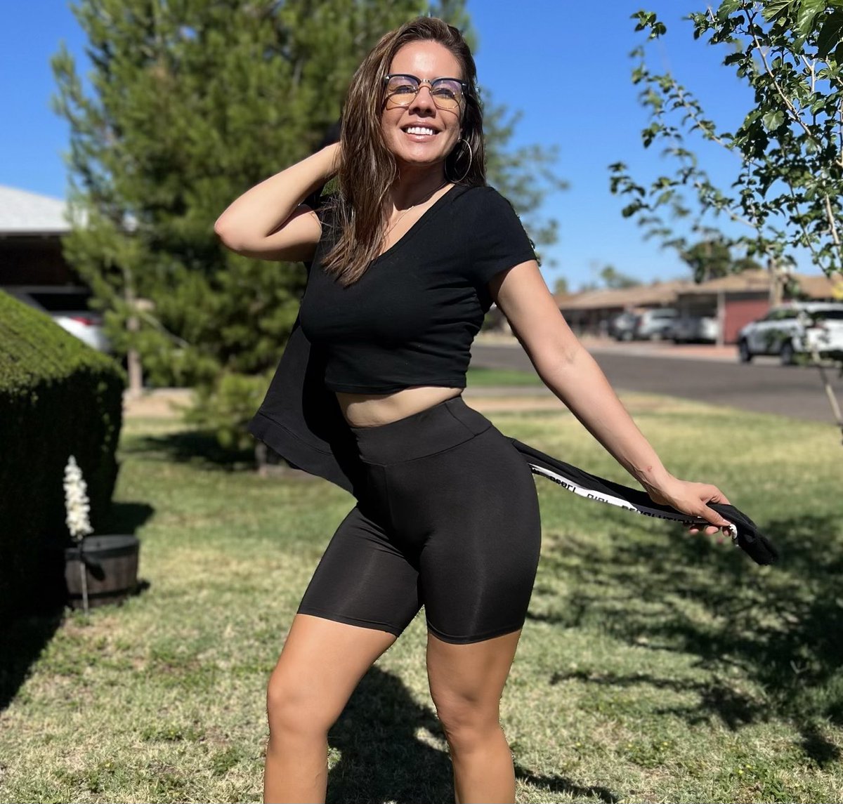 Ozzy Mora | News Anchor on Twitter: "Hello Arizona. I missed you dry heat. 😆At 22 I moved to ...