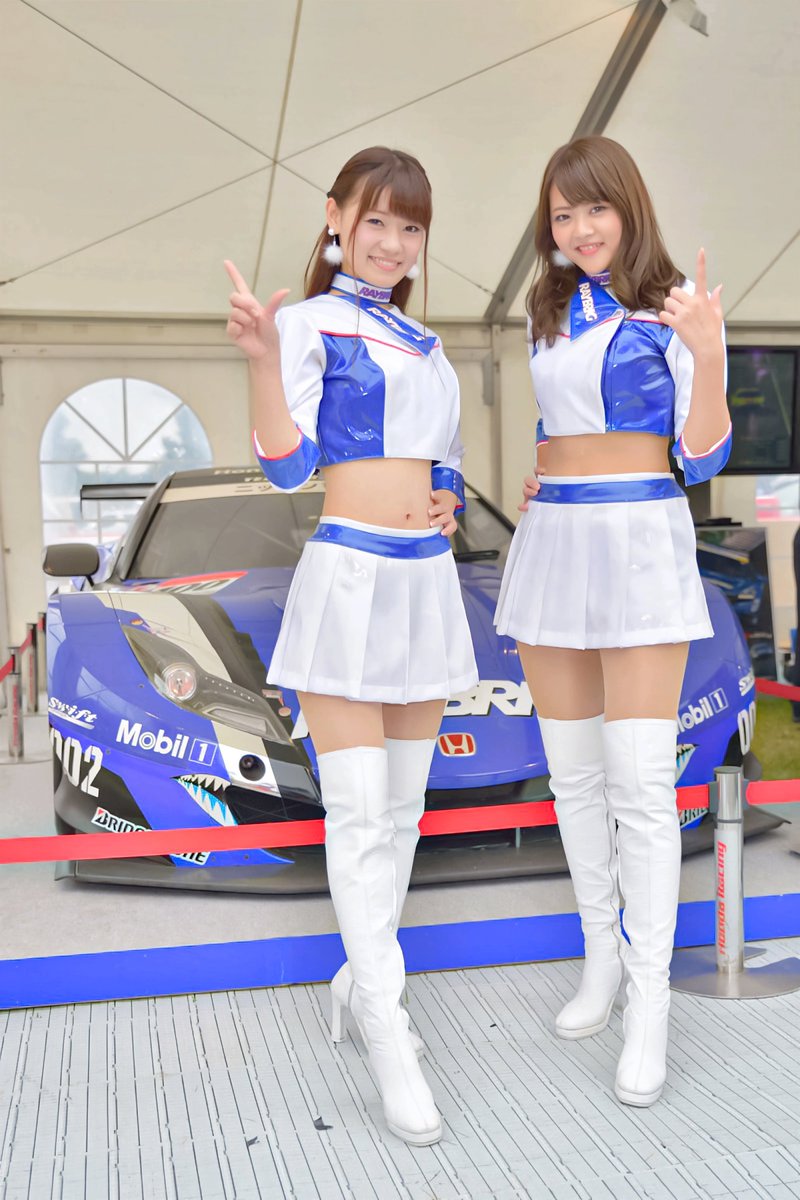 (粘液圧搾済み)潰れキノコ製造所 on Twitter: "白いサイハイブーツを多用すRAYBRIGのレースクイーン衣装は昔から個人的に大変好みでした。 灼けたアスファルトではなく芝生を踏む ...