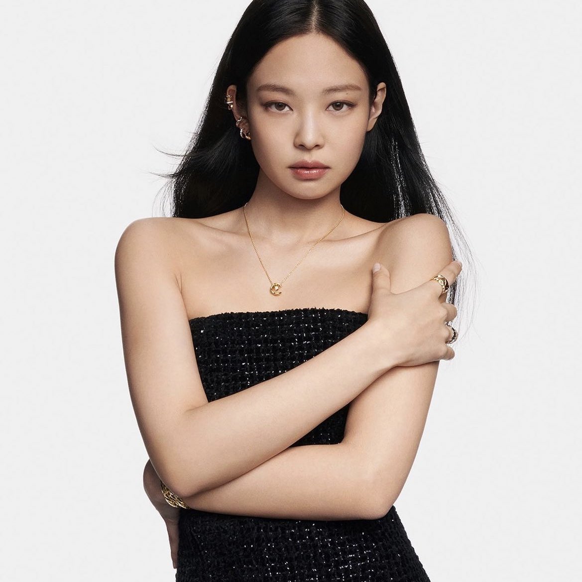 Buzzing Pop on Twitter: "Forbes says Jennie Ruby Jane could be a contender for an #Emmy for her ...