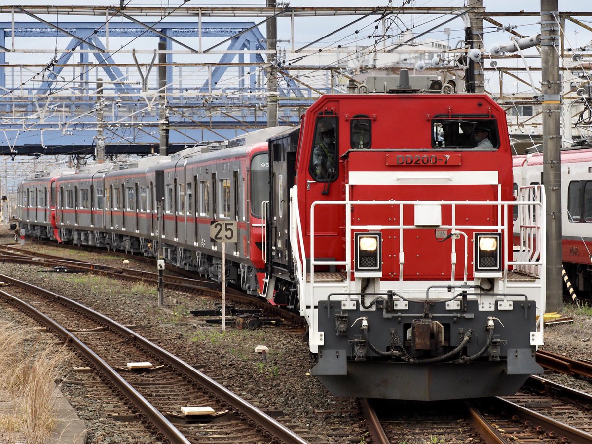 御影検査場 on Twitter: "2023.6.21 9772レ 名古屋鉄道9500系甲種輸送 DD200-7[愛]+ ヨ8404+9513f,9514f,8両+ヨ8625 豊橋にて 例年 ...