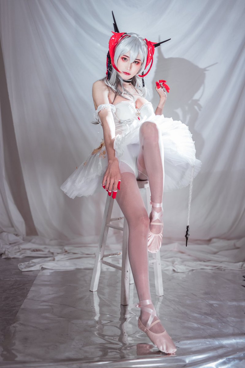 谜之女主角misakaalter On Twitter 真的30秒就滑出来了呀,那就奖励你看咯 诶刚看到就又滑了,真是恶心