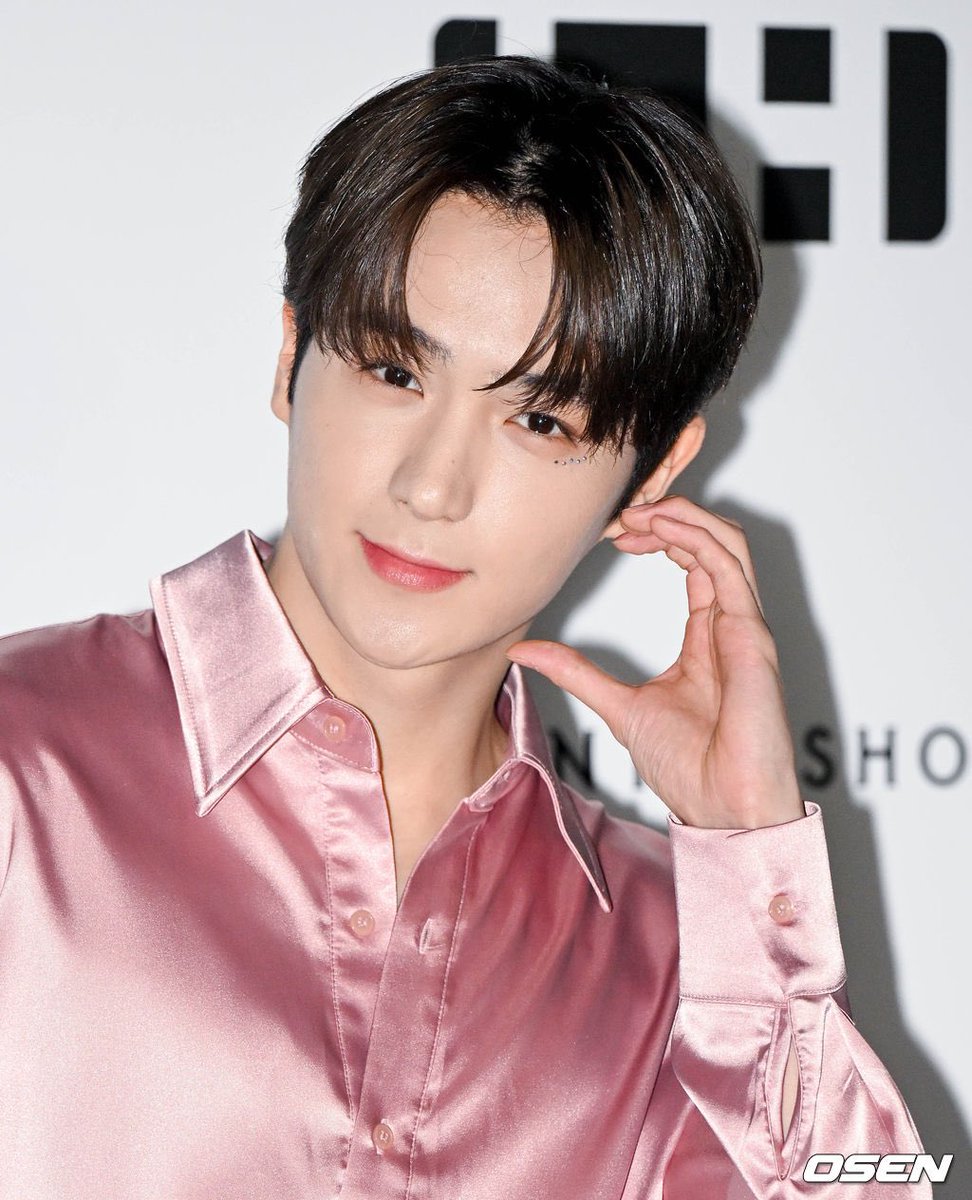 13 on Twitter: "230621 시미헤이즈 #현재 기사 사진 https://naver.me/GZjE5u0A https://naver.me/FgvjMfDW https ...