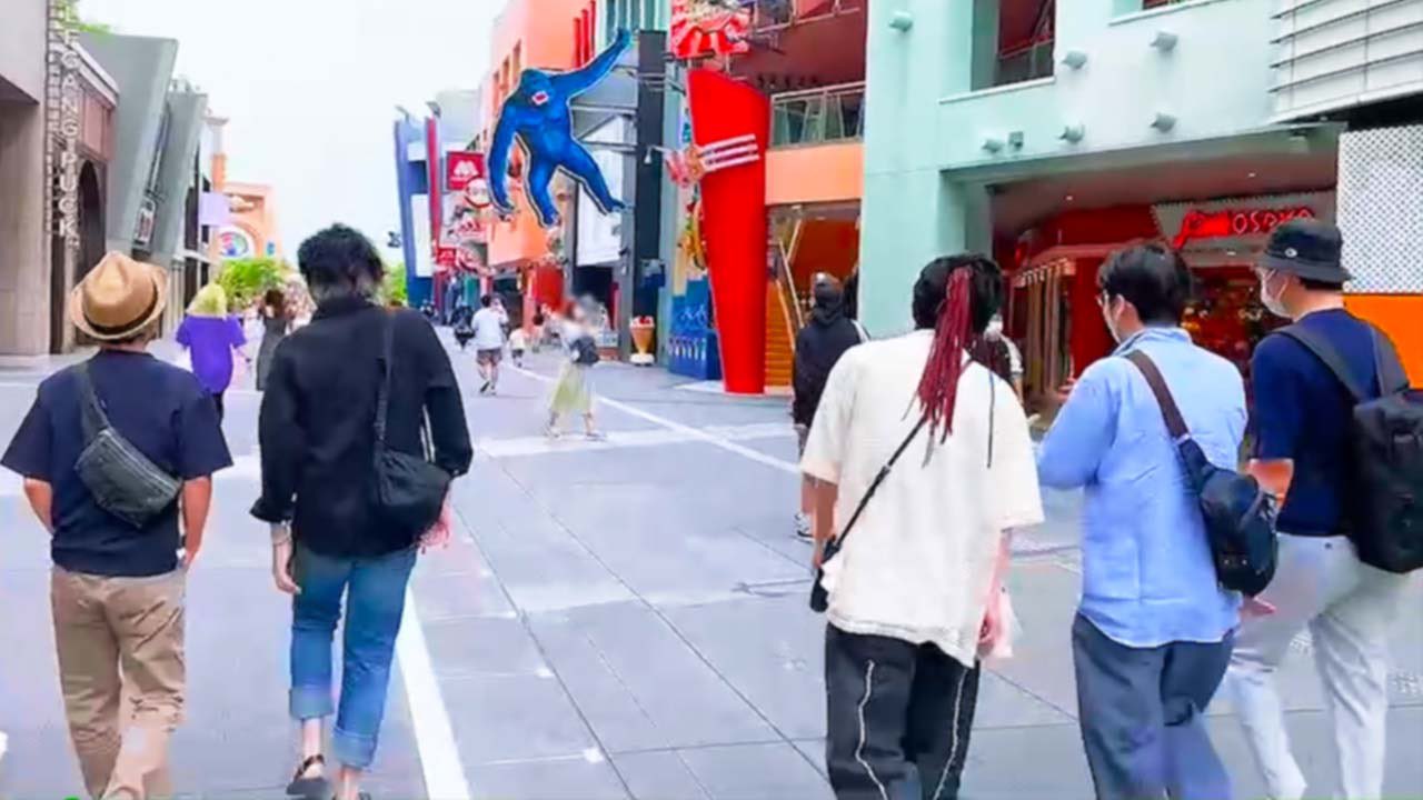 フジ on Twitter: "大阪旅行with妻してきたよ😊 関西の友達(フルコン夫妻、ぴらの、トシゾー、towaco)と一緒にUSJ行った！ めっちゃ遊んで、めっちゃ叫んで、めっちゃ食べて ...