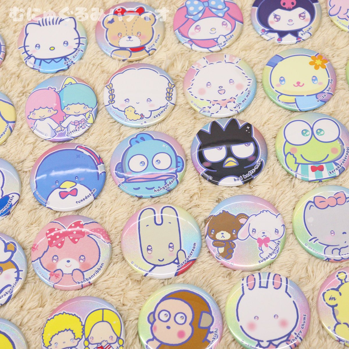 KThingS_Official on Twitter: "♡#SANRIOFES2023 限定ホログラム缶バッジセット♡ きゅるっとしたおめめがかわいい缶バッジ2種セット🫶💖 きらきら ラメ ...