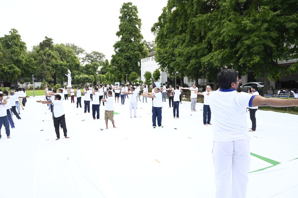 Pib India On Twitter Special Session On Internationaldayofyoga