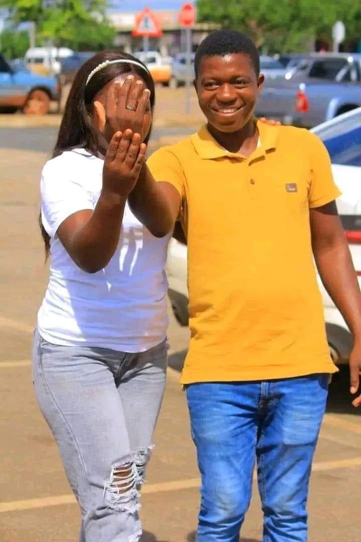 KITO on Twitter: "RT @Abrantielove: She’s still alive oo😂😂"