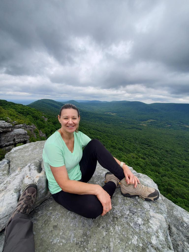 Amy Lawrence on Twitter: "RT @ALawRadio: Wolf Gap, West Virginia.💙"