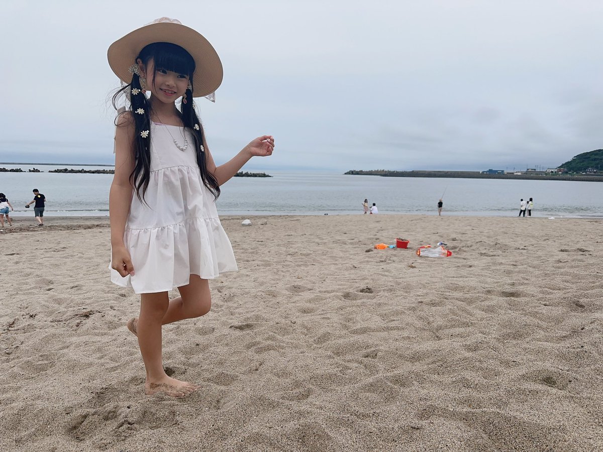 ゆのぴの🦄🍭舞川ゆの🩷 On Twitter おはぴの🦄🍭 今日は雨だねぇ☔️ 🏫いってきまーす💓