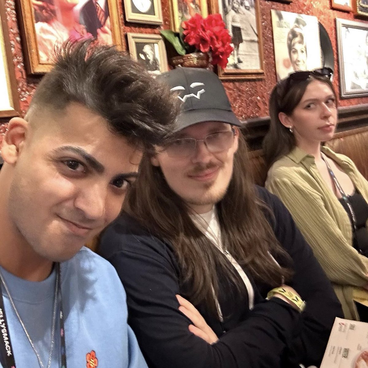 Blimpcat 🪷 QSMP on Twitter: "For qsmp fans that haven’t seen them yet, this is BadBoyHalo/BBH y ...