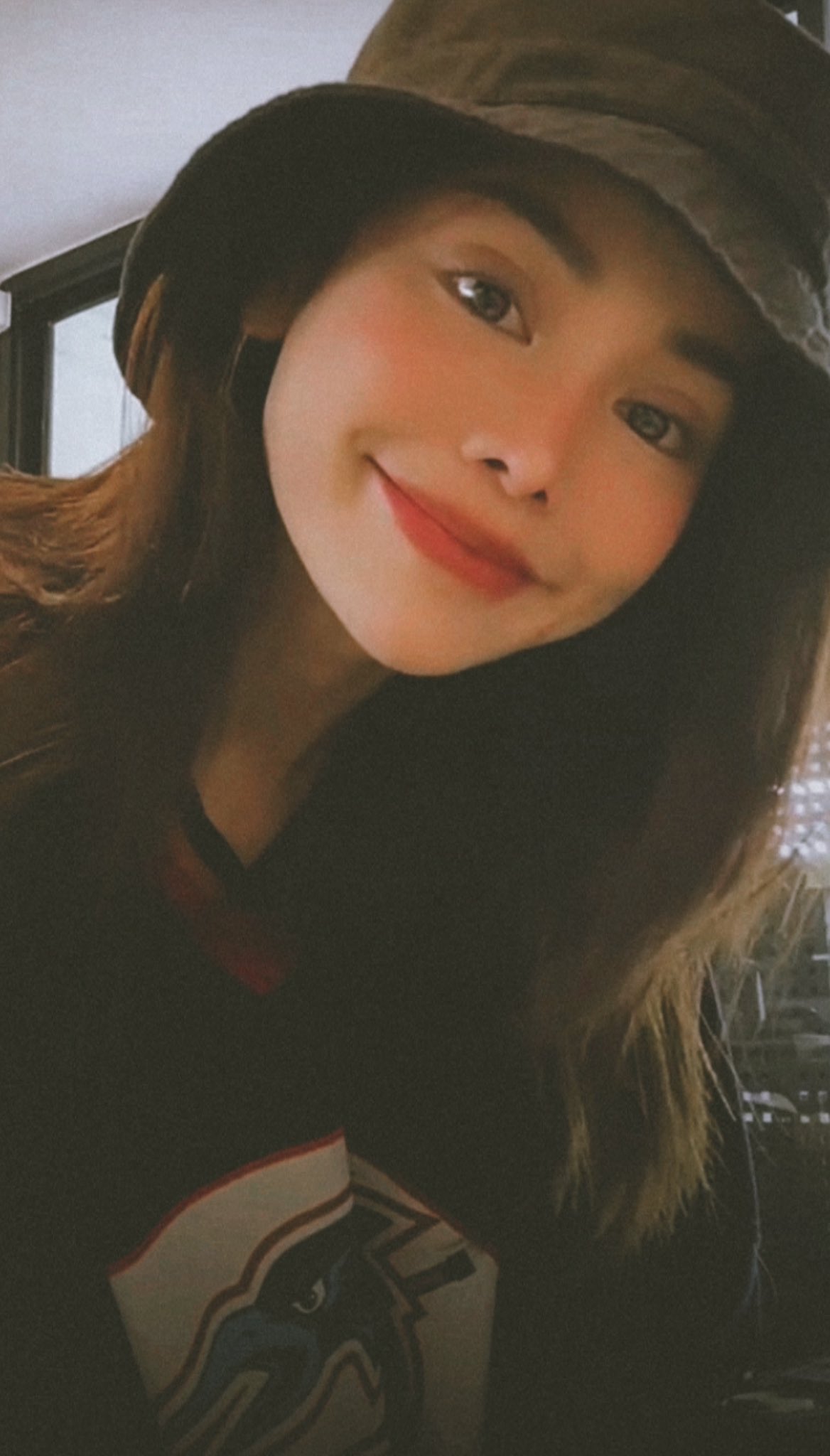 ENGLOT MINI TEAM🇻🇳 on Twitter: "RT @ppy_dd: 🥹🤍🖤🤏🏻 https://t.co/i9yXMFuo7D" / Twitter