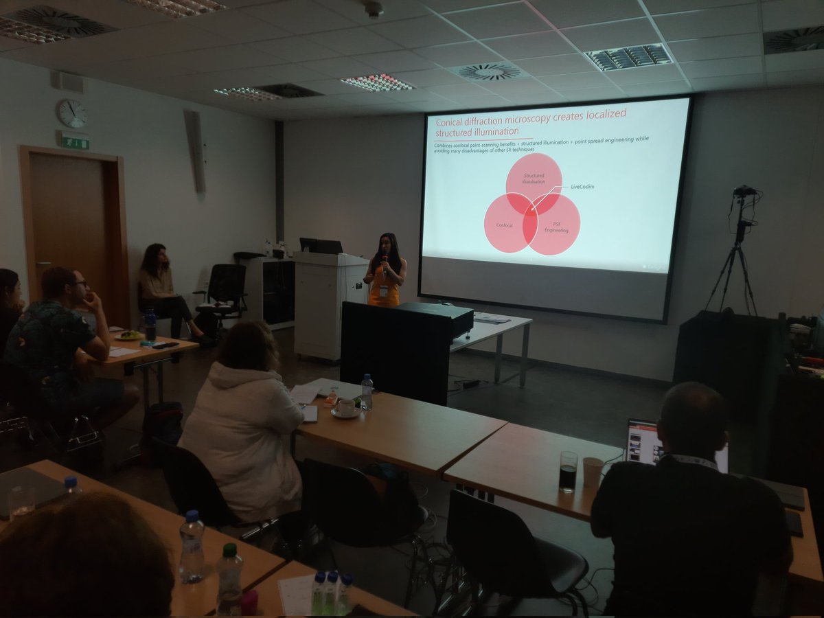 Ricardo Henriques on Twitter: "RT @nizzle_fe_shizz: Alexandra Schroeder @telight now introduces ...