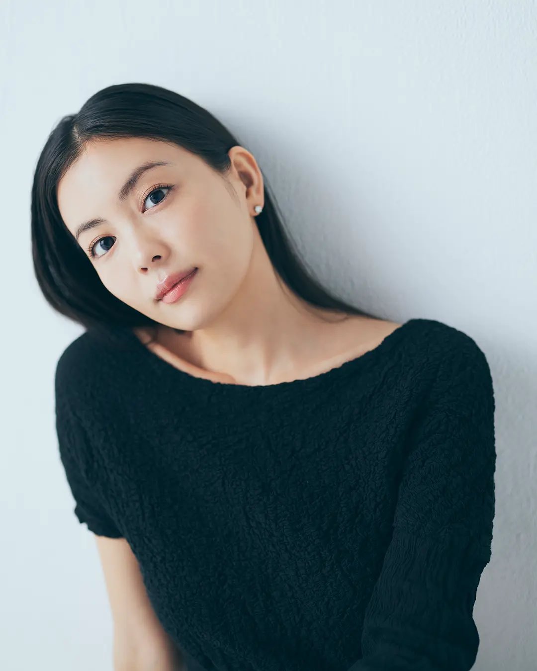 GINZA on Twitter: "矢野未希子がゼロから表現した写真集『as is』を出版。自主制作だからこそ好きなものを妥協なく詰め込んだ！https://t.co/wBxxPYEX0G ...