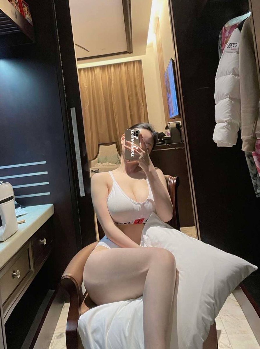 童颜巨乳左公子 on Twitter: "我怀疑我是敏感体质，洗澡的时候水划过下面都感觉痒痒的，怎么回事呢？ 投稿💌： @cuteeeee11 @ZHOUSHUREN_ @tbzt3623 ...