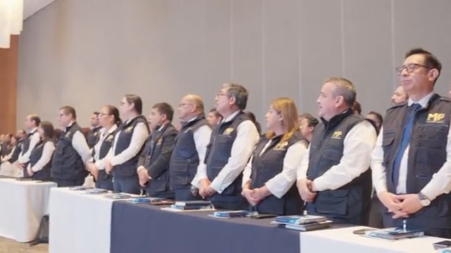 MP de Guatemala on Twitter: "¡𝗚𝘂𝗮𝘁𝗲𝗺𝗮𝗹𝗮, 𝗲𝘀𝘁𝗮𝗺𝗼𝘀 𝗹𝗶𝘀𝘁𝗼𝘀 𝗽𝗮𝗿𝗮 𝘀𝗲𝗿𝘃𝗶𝗿𝘁𝗲 🇬🇹! #𝗣𝗹𝗮𝗻𝗢𝗽𝗲𝗿𝗮𝘁𝗶𝘃𝗼𝗠𝗣 # ...