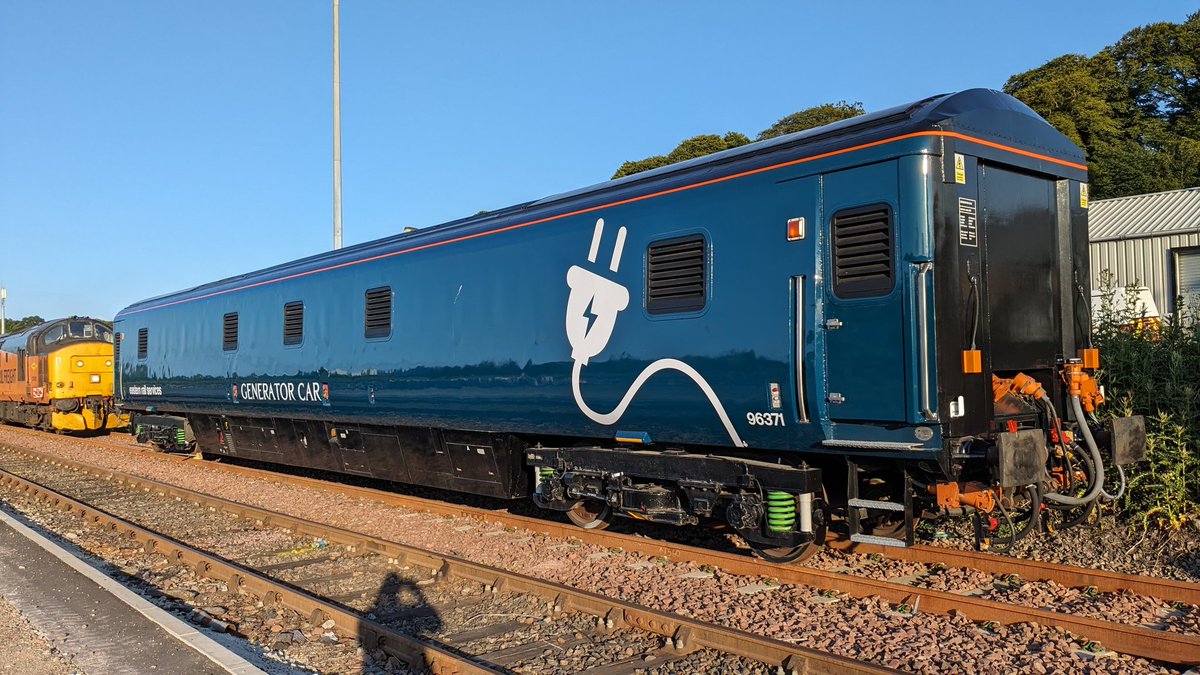 Waddo on Twitter: "Eastern Rail Services Generator Car 96371, has this actually ever been used?"