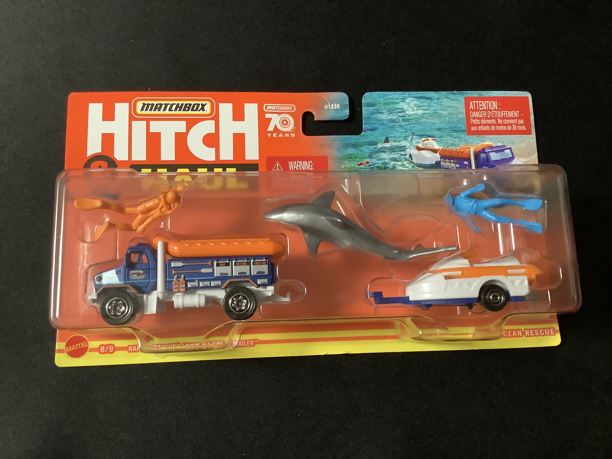 Nachtbrezel 🦕 #JP30 #JurassicJune #DinosaurMonth on Twitter: "Toy find getting lunch: https://t ...