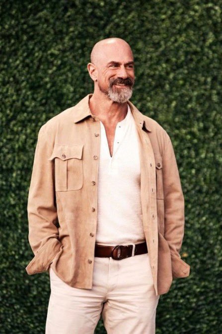 Kels🧭||eoisendgame on Twitter: "GIVE ME A CHRISKA ROM COM NOW?! https://t.co/i8NxGBBzza" / Twitter