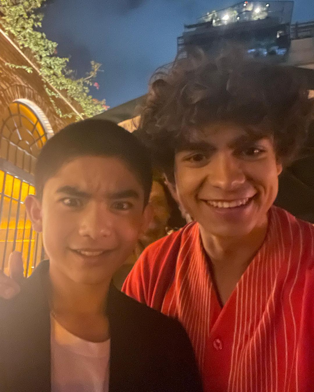 Hentai-sama on Twitter: "RT @OP_Netflix_Fan: Luffy and Aang https://t.co/eqFihSNcvJ" / Twitter