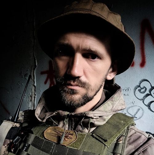 Український часопис On Twitter В цей день 1987 року народився Валерій Пузік — укр художник