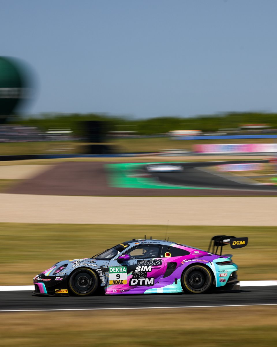 Porsche.CustomerRacing on Twitter: "From sim to DTM! @heinemann_tim is looking to bring the ...