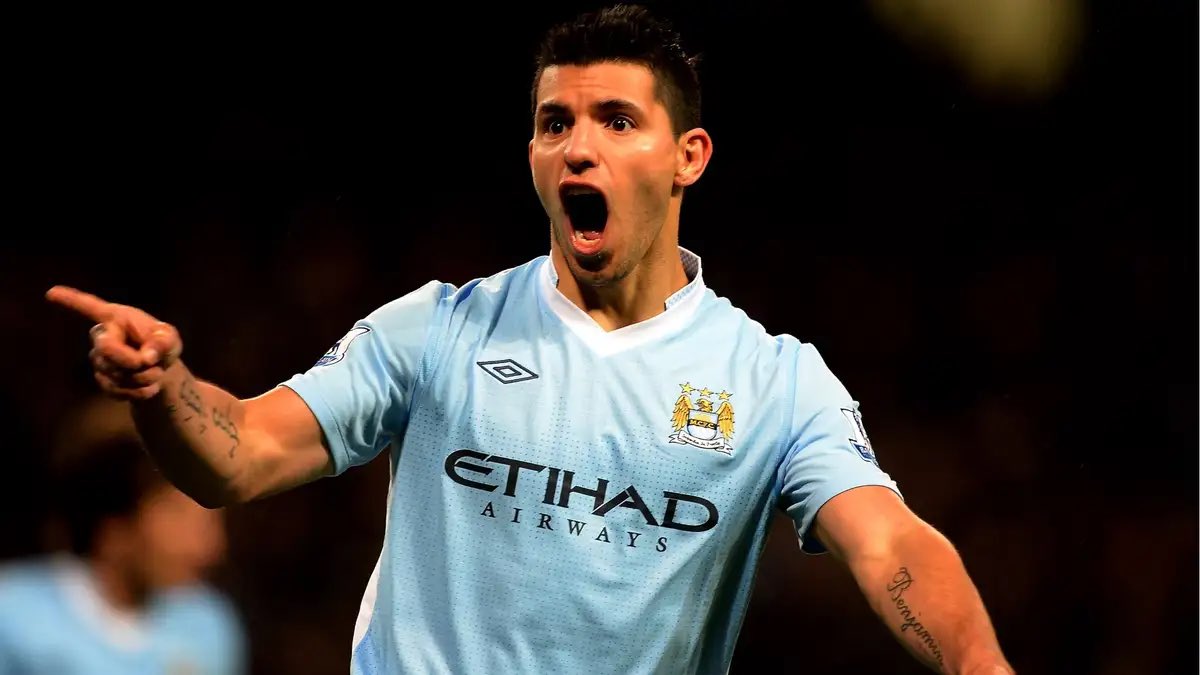 Vitor Roque shares a past freakishly similar to that of Ronaldo, and ...