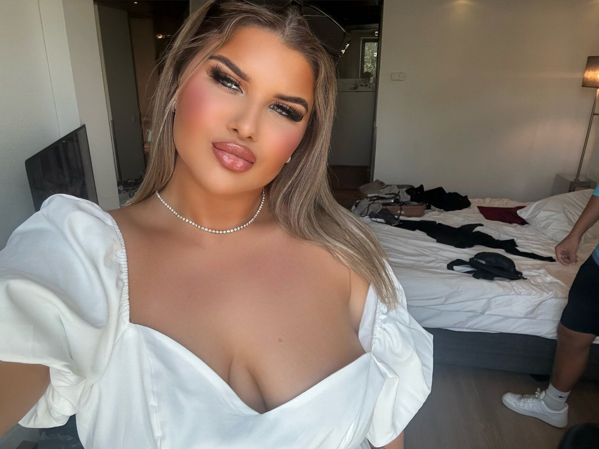 Goddess Chels on Twitter: "Good morning addicts I expect send after send from all of you today ...