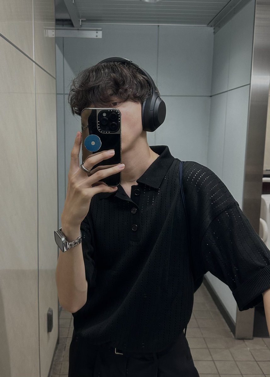 Daiki on Twitter: "かっこいいより色気が欲しい"