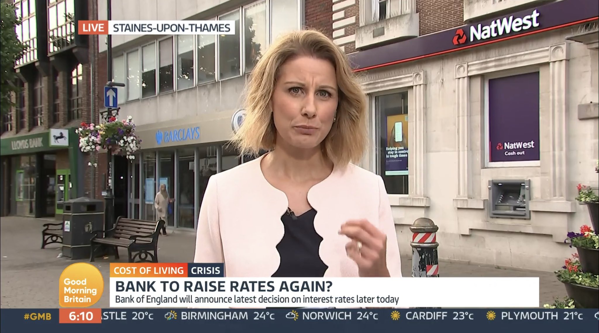 TVNewsCaps📺📺📺📺📺 on Twitter: "#ThrowbackThursday ⁦@AlexisGreenTV⁩ (⁦⁦@BBCSouthWeather⁩) 16-10 ...