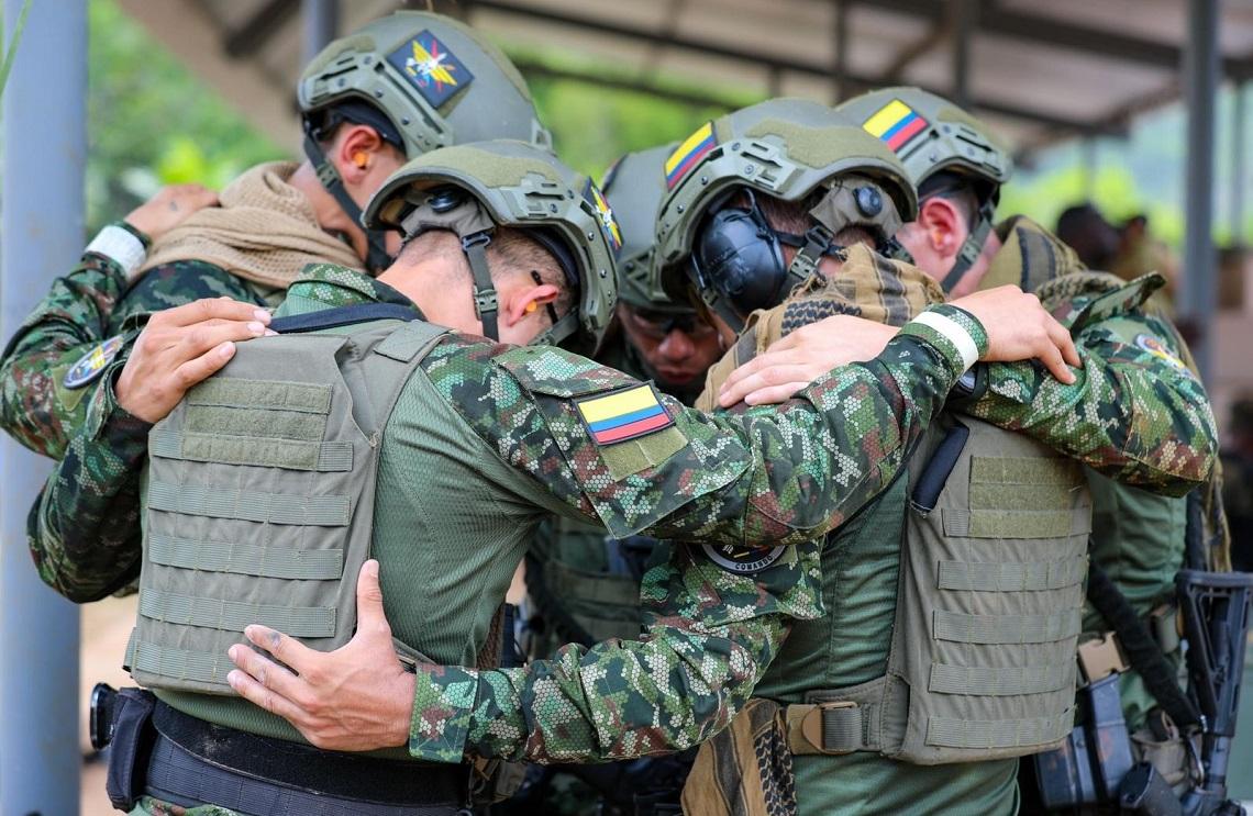 Fuerzas Militares de Colombia on Twitter: Fuerzas Militares de Colombia on Twitter: