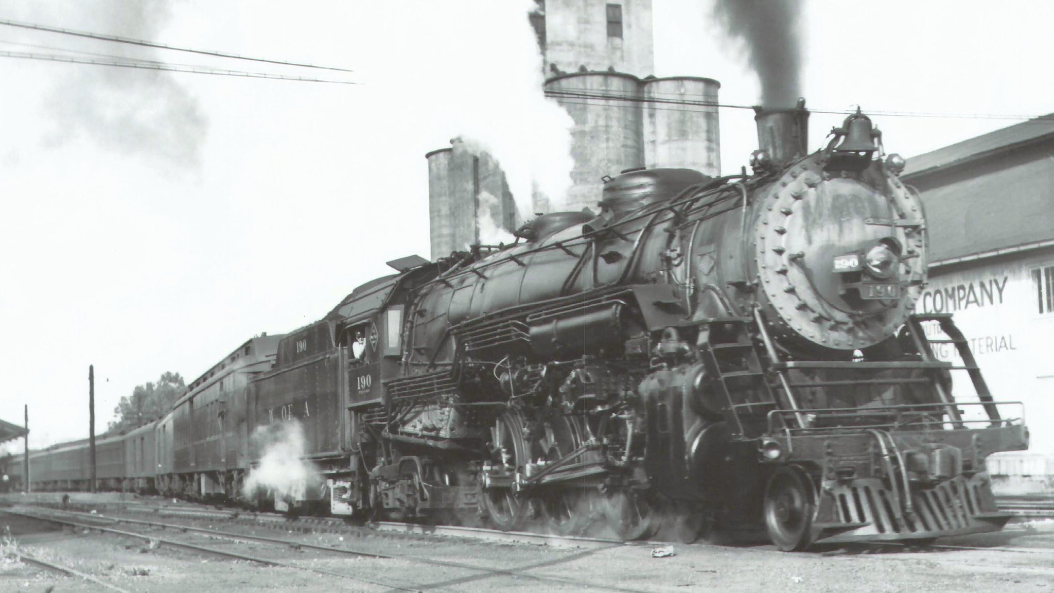 Southern_Railman on Twitter: "Good morning! IT’S HAPPY FRIDAY! 😄 https://t.co/jGnOSlICFm" / Twitter