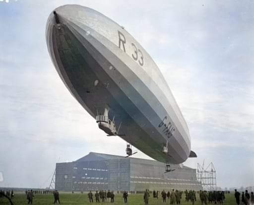 ℂ𝔸ℝ𝔻𝕀ℕ𝔾𝕋𝕆ℕ 𝕊ℍ𝔼𝔻𝕊 on Twitter: "AIRSHIP R33, the longest lived British Airship, lasting about 10 ...