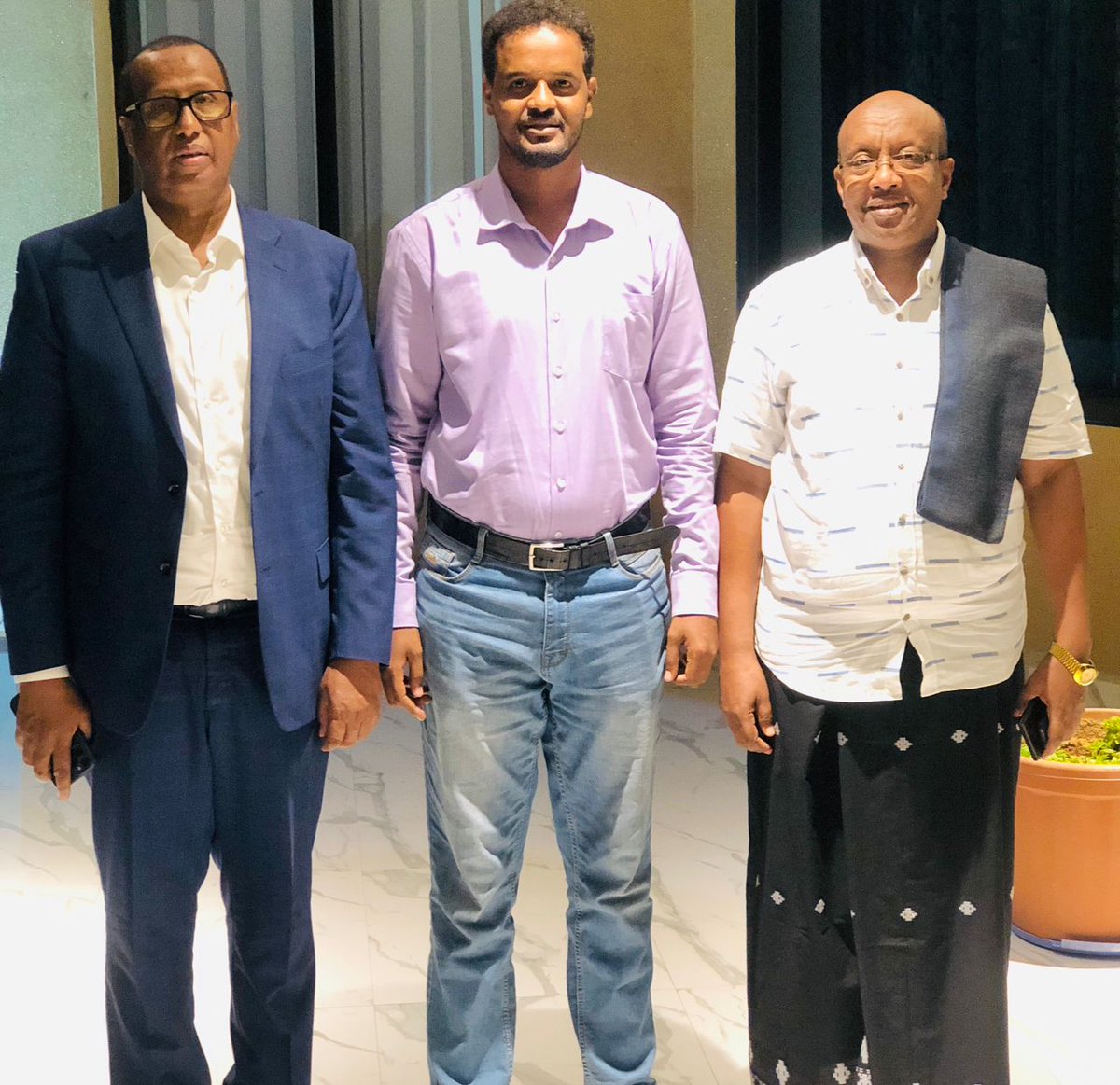 Abdirisak Urug on Twitter: "RT @AbdikariimDeyr: Kulan kooban oo kusaabsan sidii horumar ...