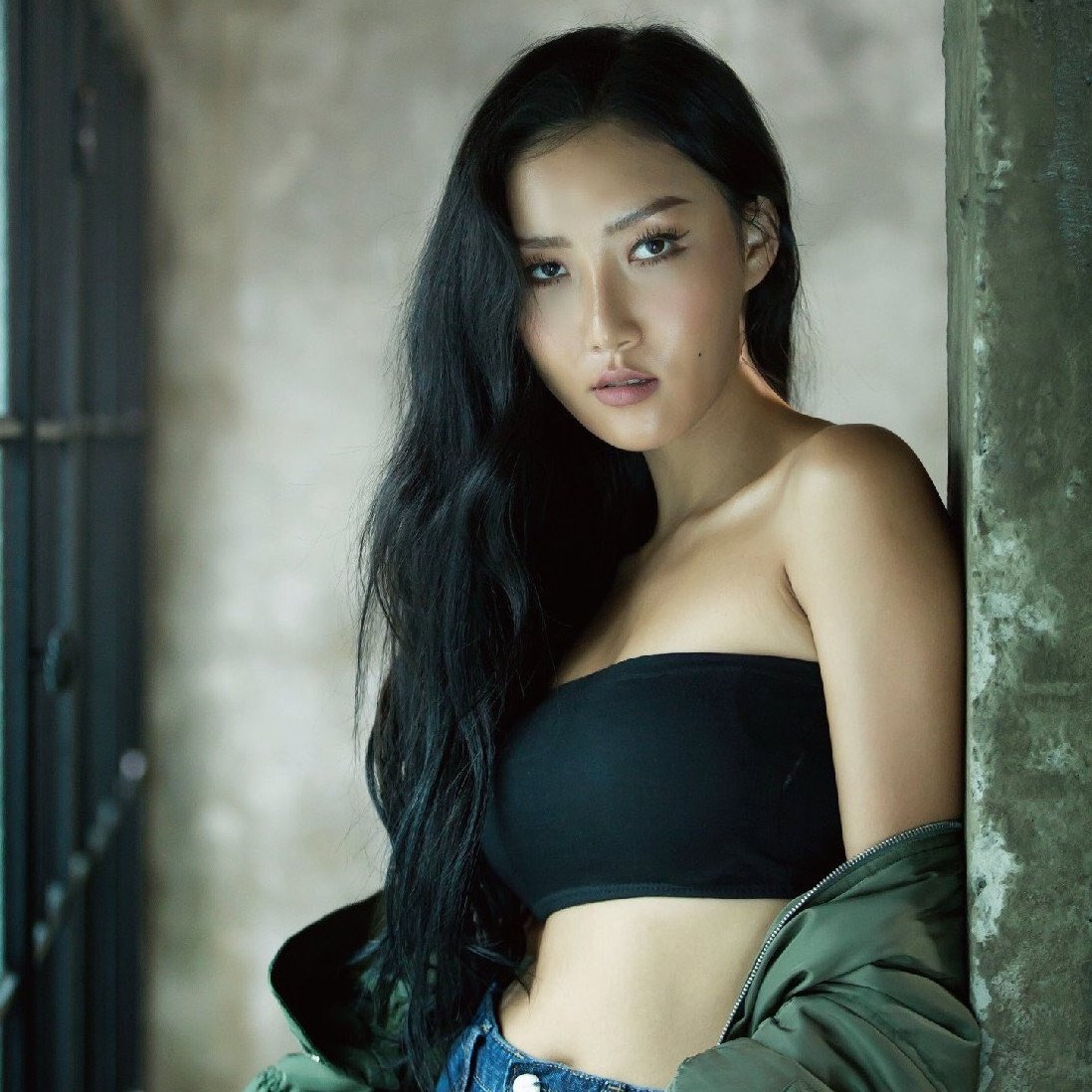 BlackPink_Lisa on Twitter: "RT @LALISA_twts: #SG with #LISA (234.5M) is now the 8th most ...