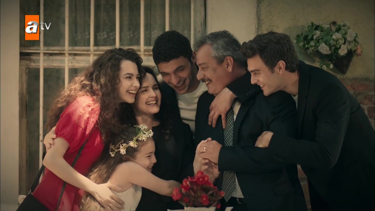 Omer 🇦🇷 on Twitter: "ORHAN HEROE EN ESCENA #TodoPorMiHogar"