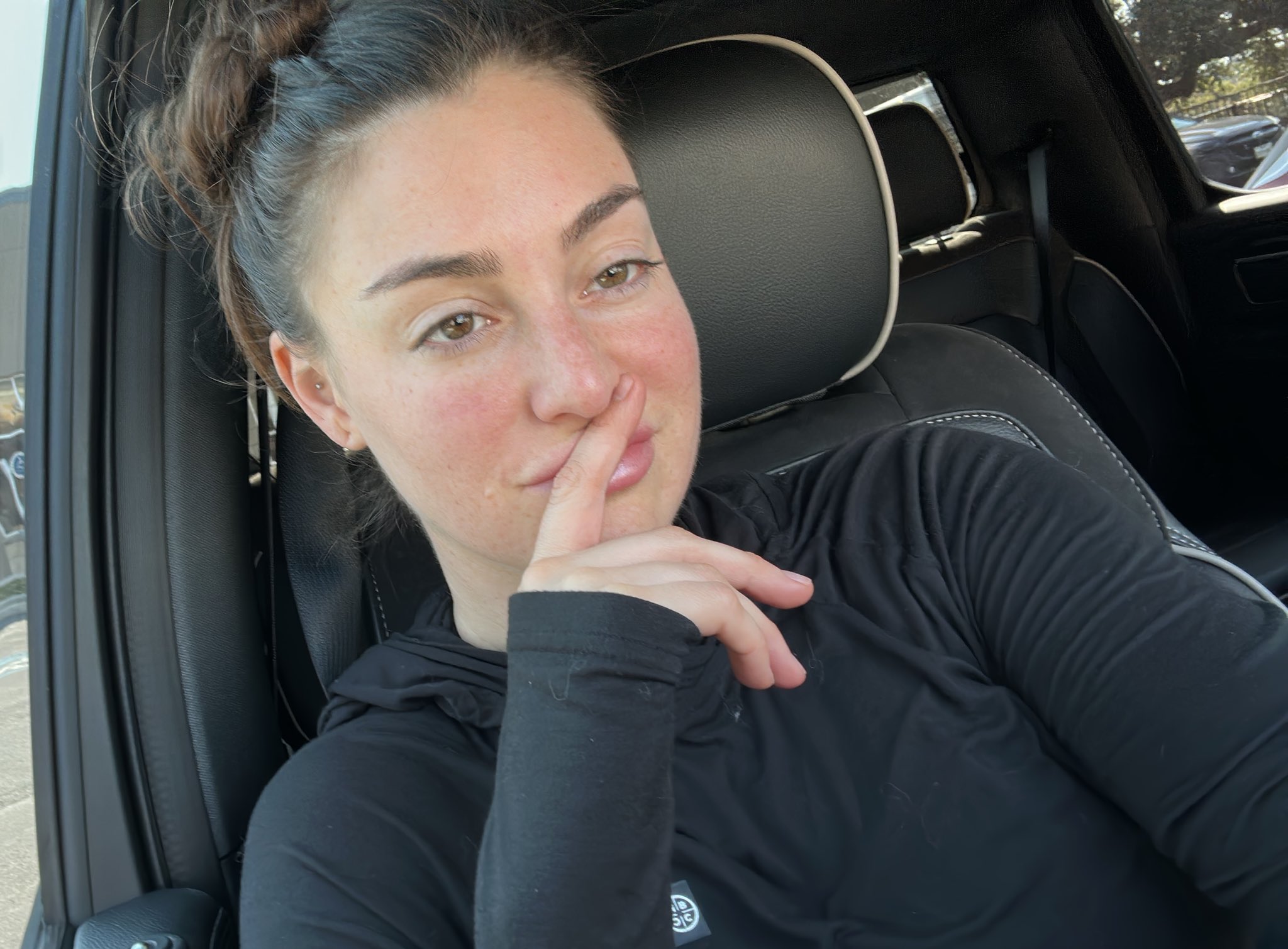 Heather Lynn on Twitter: "@yourduucky @DonutOperator Me right this very second. In my car. In my ...