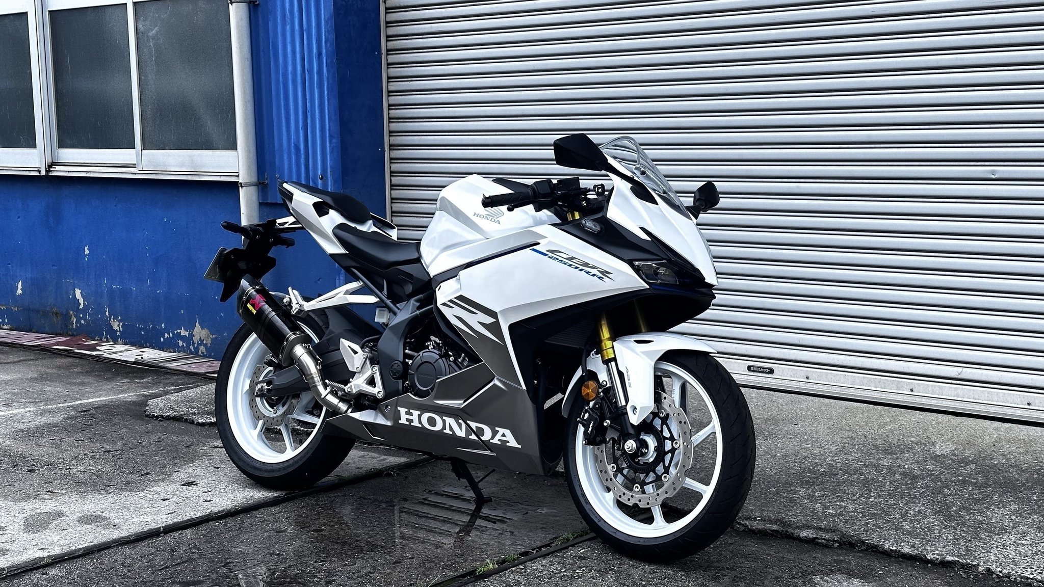 プロトツーリング部【公式】 on Twitter: "CBR250RR 2023年モデルにて、やっと #アクラポビッチ JMCA認証取得することが出来ました マフラーは、既に在庫もありますので ...