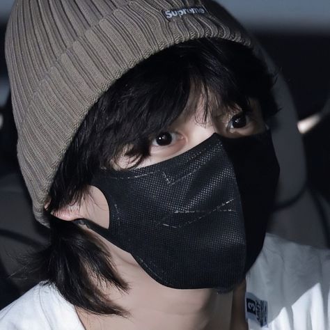 star| REST on Twitter: "His eyes ): https://t.co/9HrfHymm4E" / Twitter