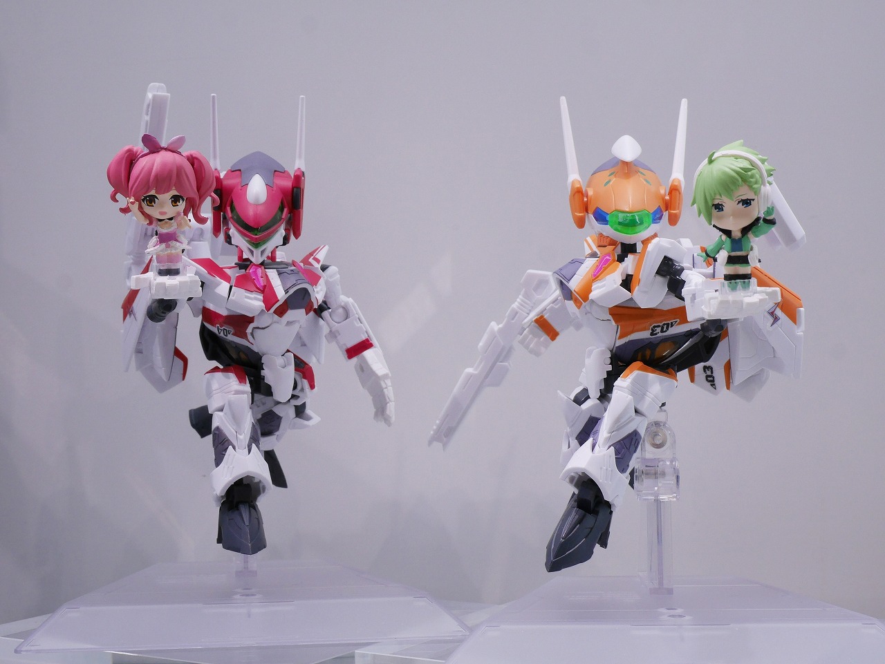 TAMASHII NATIONS STORE TOKYO on Twitter: "TINY SESSION VF-31C #ジークフリード(#ミラージュ・ファリーナ・ジーナス 機) with ...