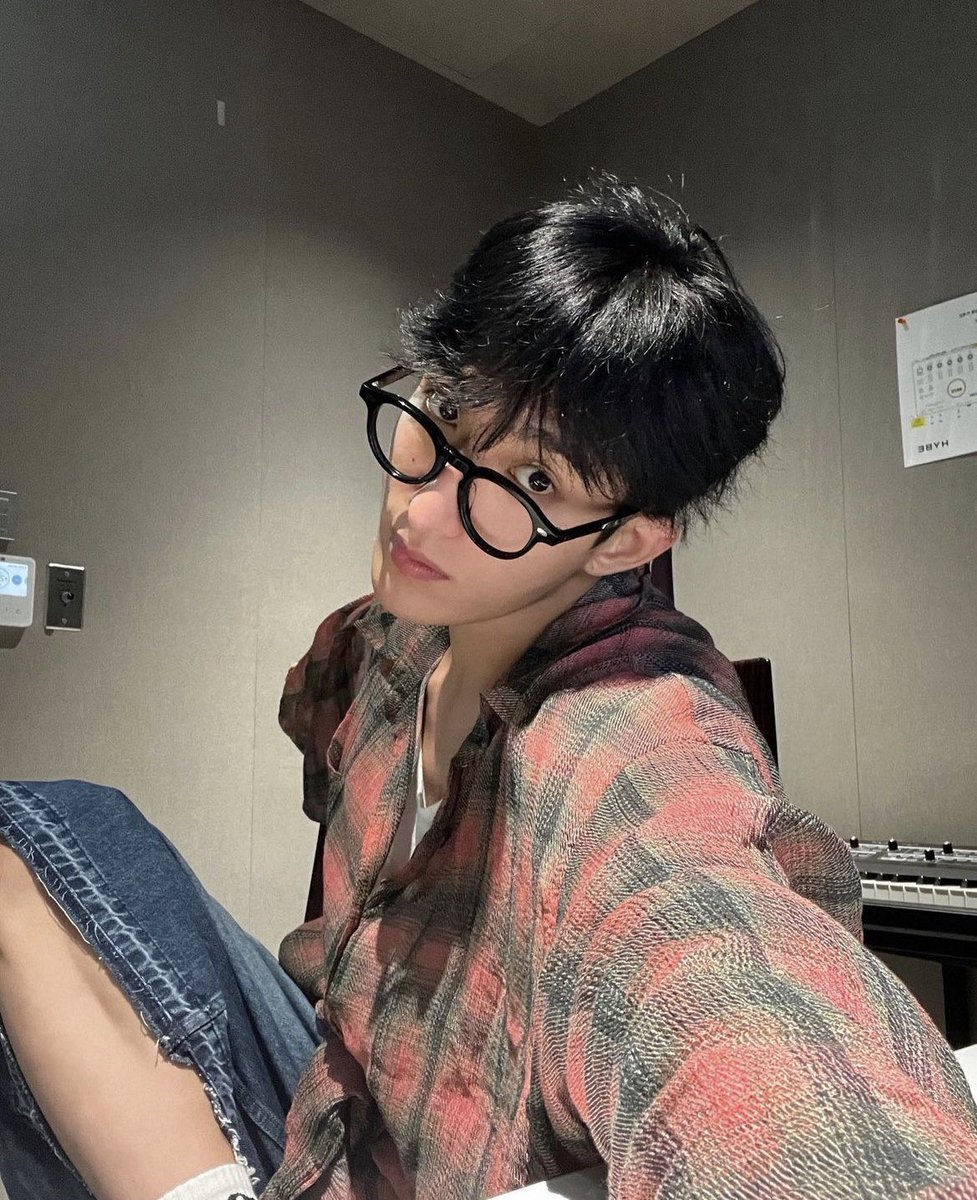 Momo 💙 On Twitter These Are Fuck Me Eyes