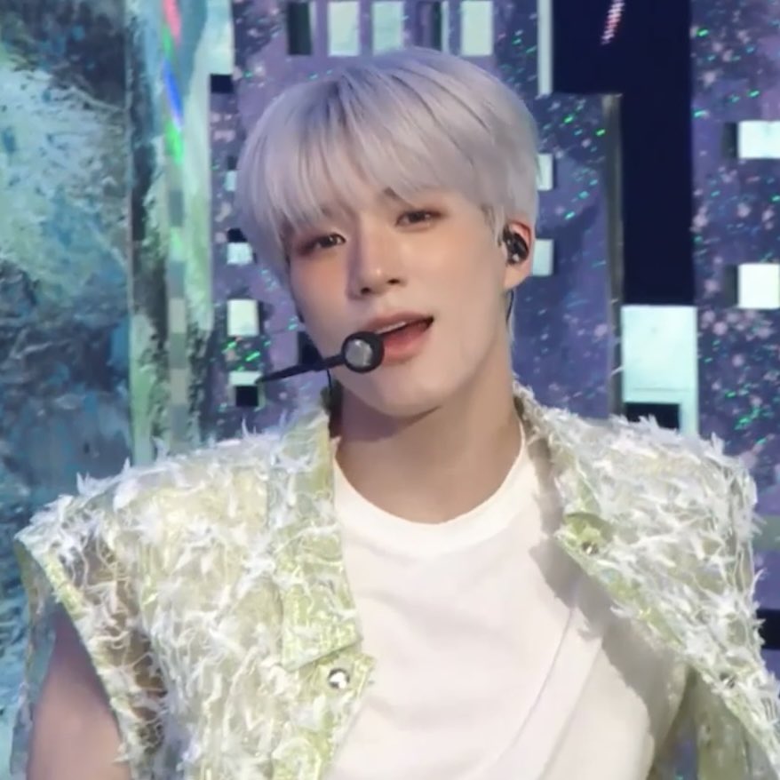 ㅇ On Twitter An Insanely Good Face Jeno 제노