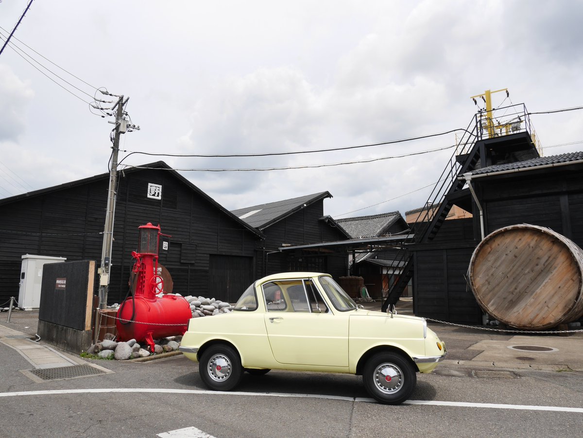 おうやん on Twitter: "ヨコハマタイヤのY45（5.00-10）が在庫限りと聞いて、15年ぶりくらいにタイヤ交換した。ホワイトリボンではなくなったが、格好はこっちの方が好き。ただ ...