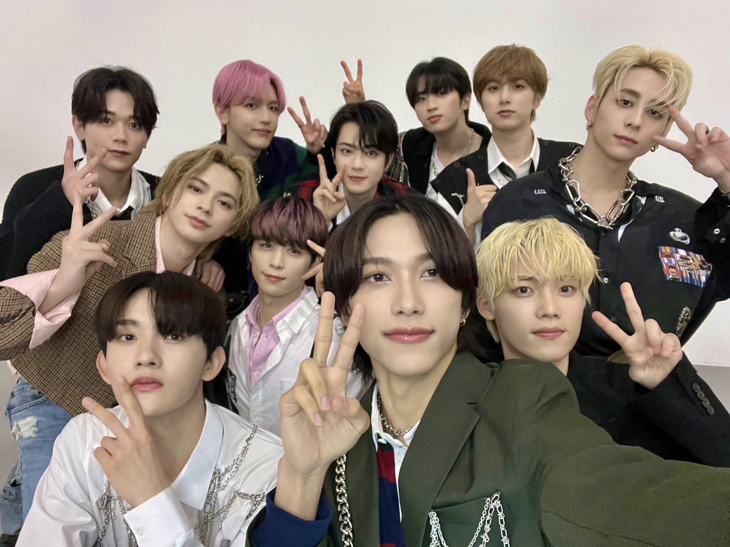 ノン☀ on Twitter: "INI 4TH SINGLE『DROP That』 6/18(日)💿オンライン特典会 C賞：個別サイン会 (60秒/330名) D賞：個別トーク会 (30秒 ...